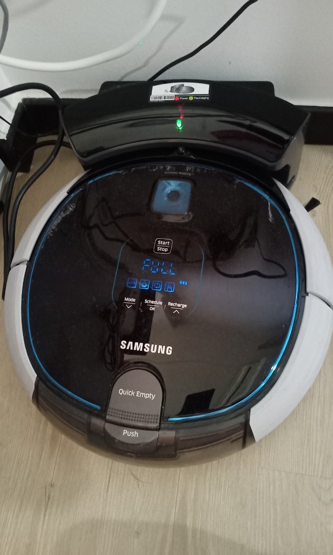 Samsung VR5000 robot vacuum cleaner, TV & Home Appliances, Vacuum ...