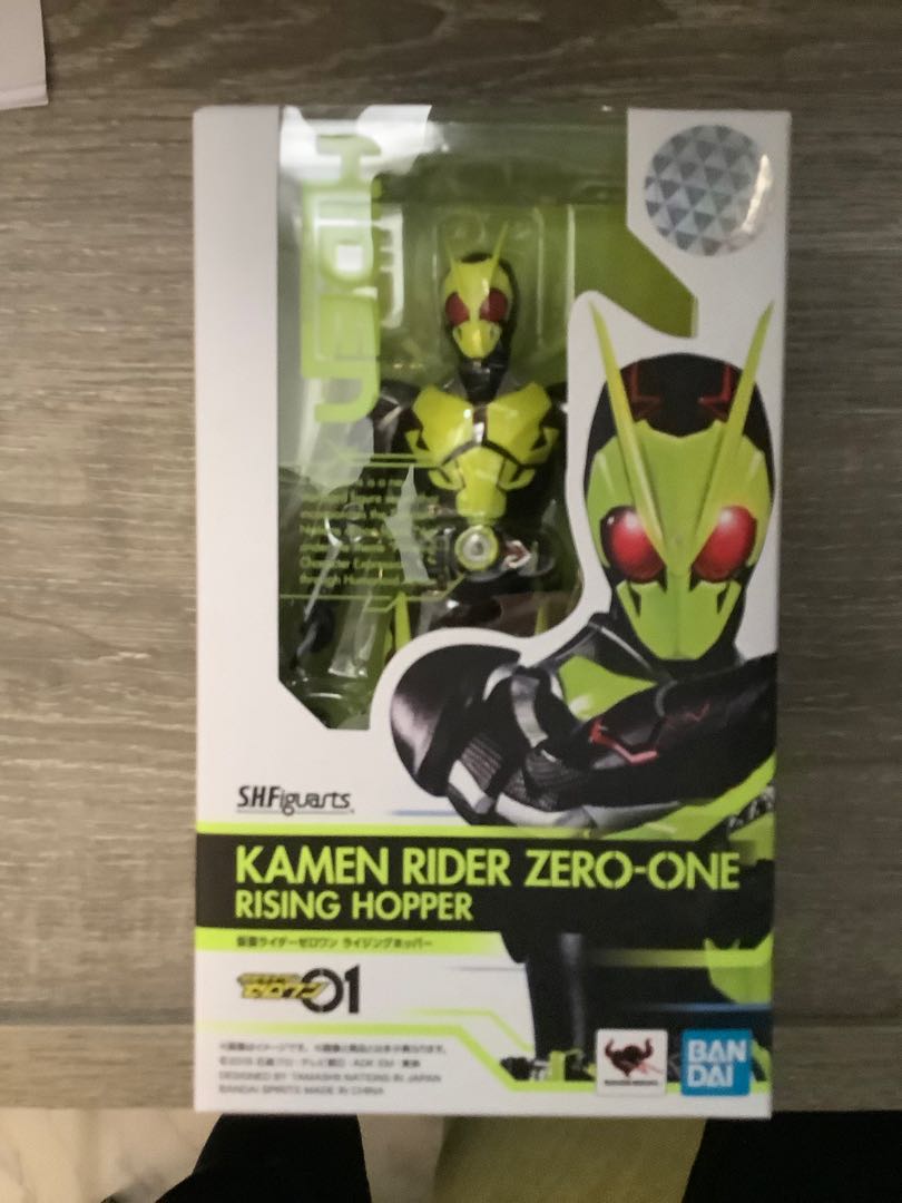Shf Kamen rider 01 zero one + shining assault hopper, 興趣及遊戲, 玩具 & 遊戲類 - Carousell