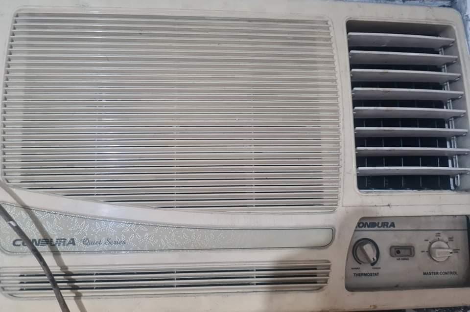 1HP Carrier Split Type Inverter Aircon with free Window Type AC, TV ...