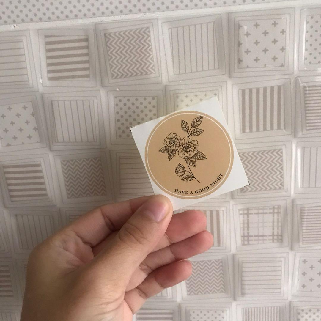 Sticker packaging bulat (sudah jadi), Olshop Fashion, Olshop Wanita di ...