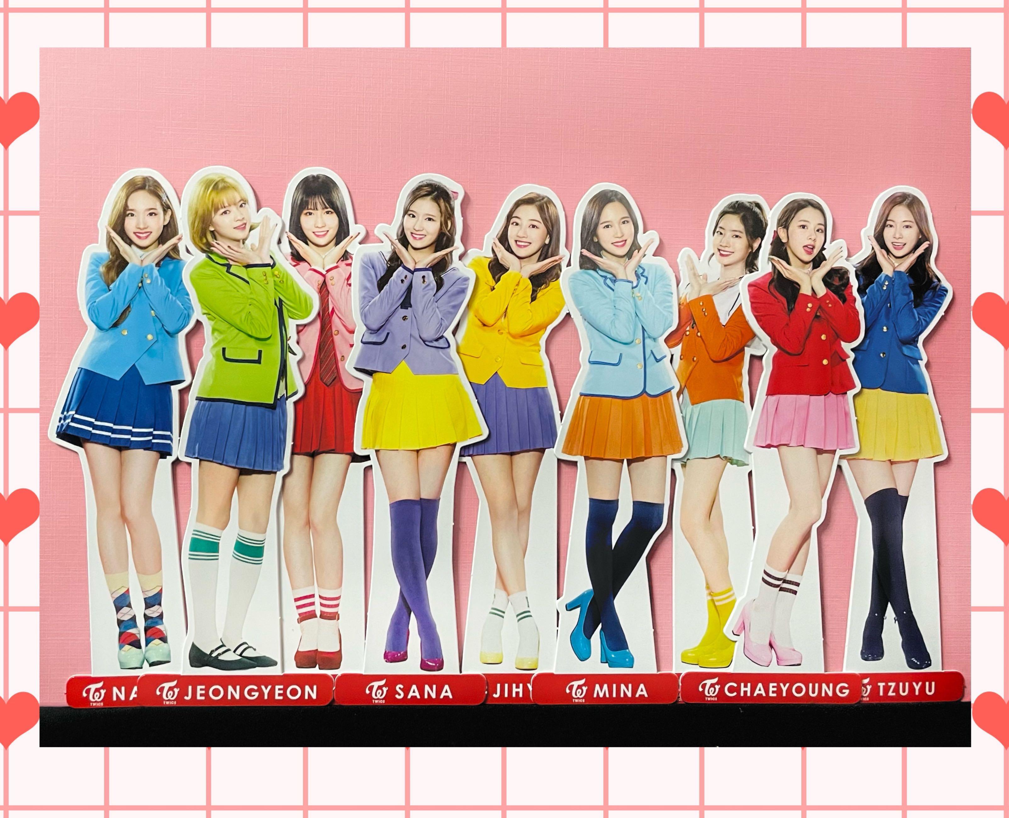 Twice y mobile Japan standee nayeon jeongyeon momo sana jihyo mina ...