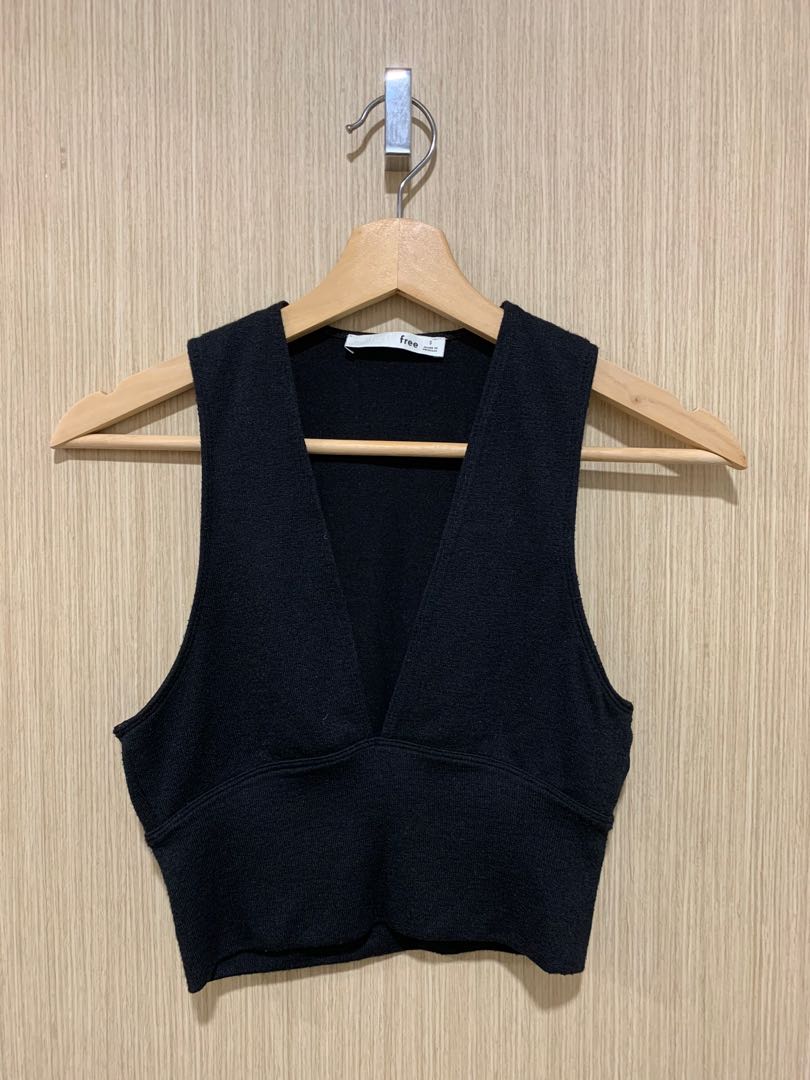 WILFRED FREE | Deep V tank, Women's Fashion, Tops, Sleeveless on Carousell