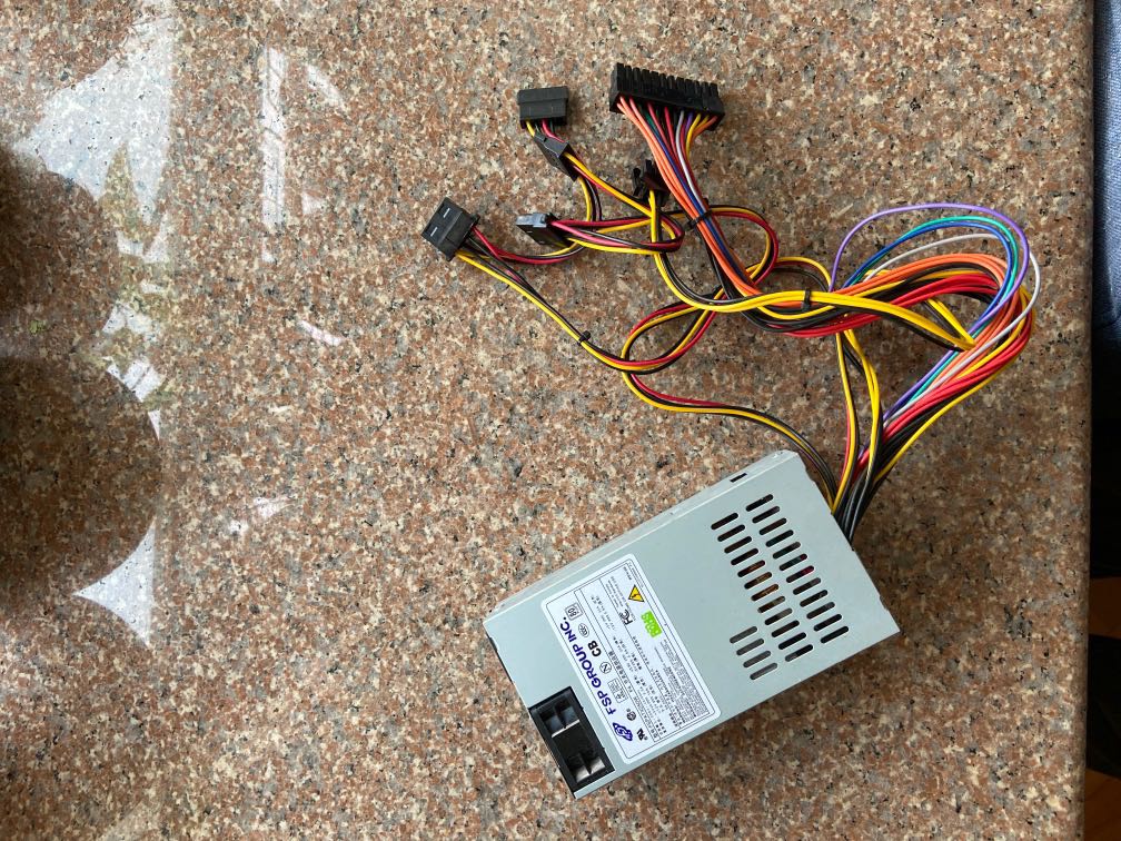 200w fsp 全漢 電腦電源火牛 PSU flex 1u電, 電腦＆科技, 電腦周邊及配件, 電腦充電器 - Carousell