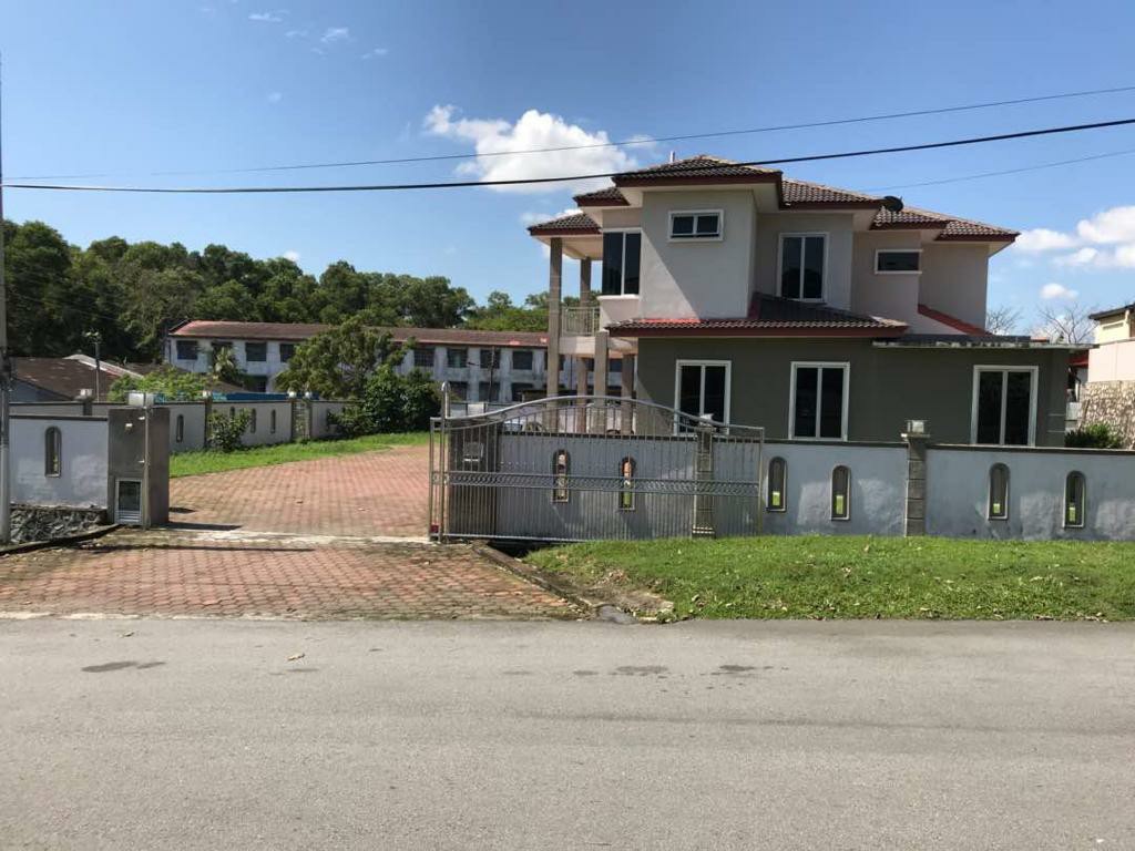 2 Storey Bangalow at Taman Guru Rasah ,Seremban, Property, For Sale on ...