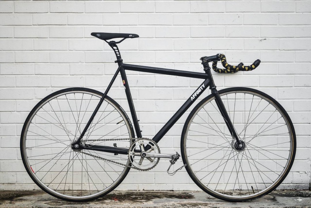 Affinity Low Pro, Sports Equipment, Bicycles & Parts, Bicycles on Carousell