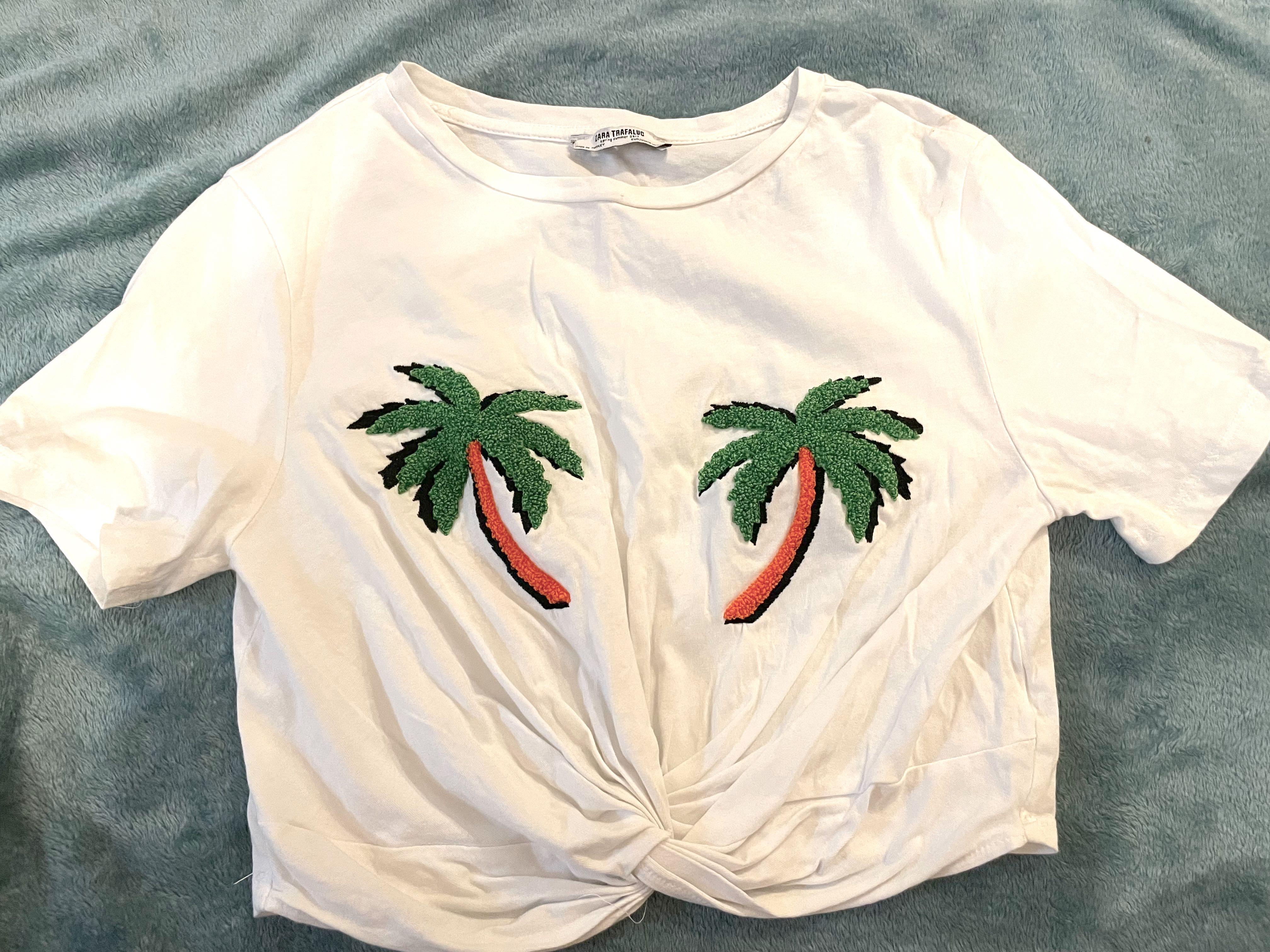 Converse / Zara / Snoopy / Pac man vintage cropped tees, Women's ...
