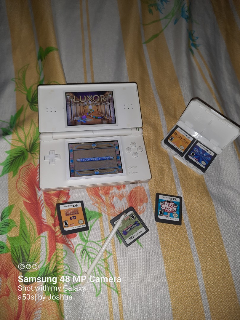 Ds lite nintendo, Video Gaming, Video Game Consoles, Nintendo on Carousell