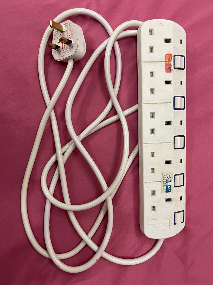 Electrical extension chord 3.5m, TV & Home Appliances, Electrical ...