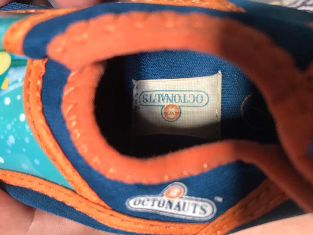 Octonauts Water Shoes, Babies & Kids, Babies & Kids Fashion on Carousell