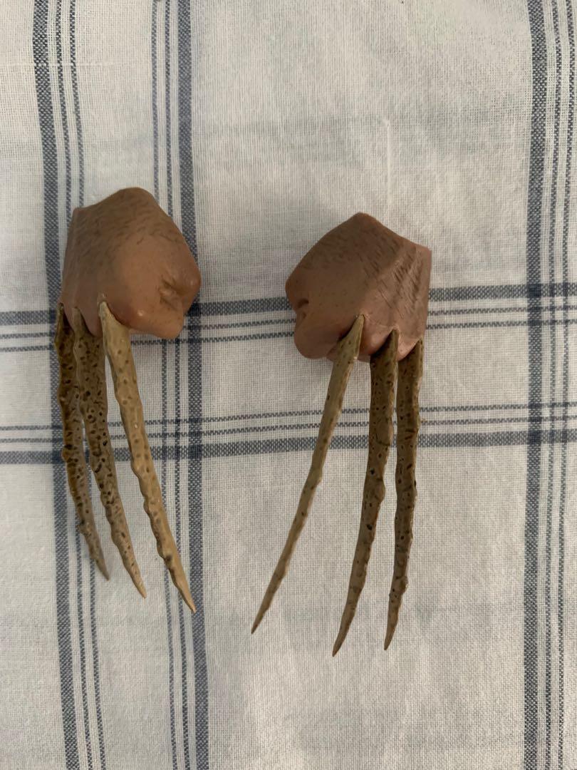 Original Hot Toys Logan Wolverine Bone Claw on Carousell