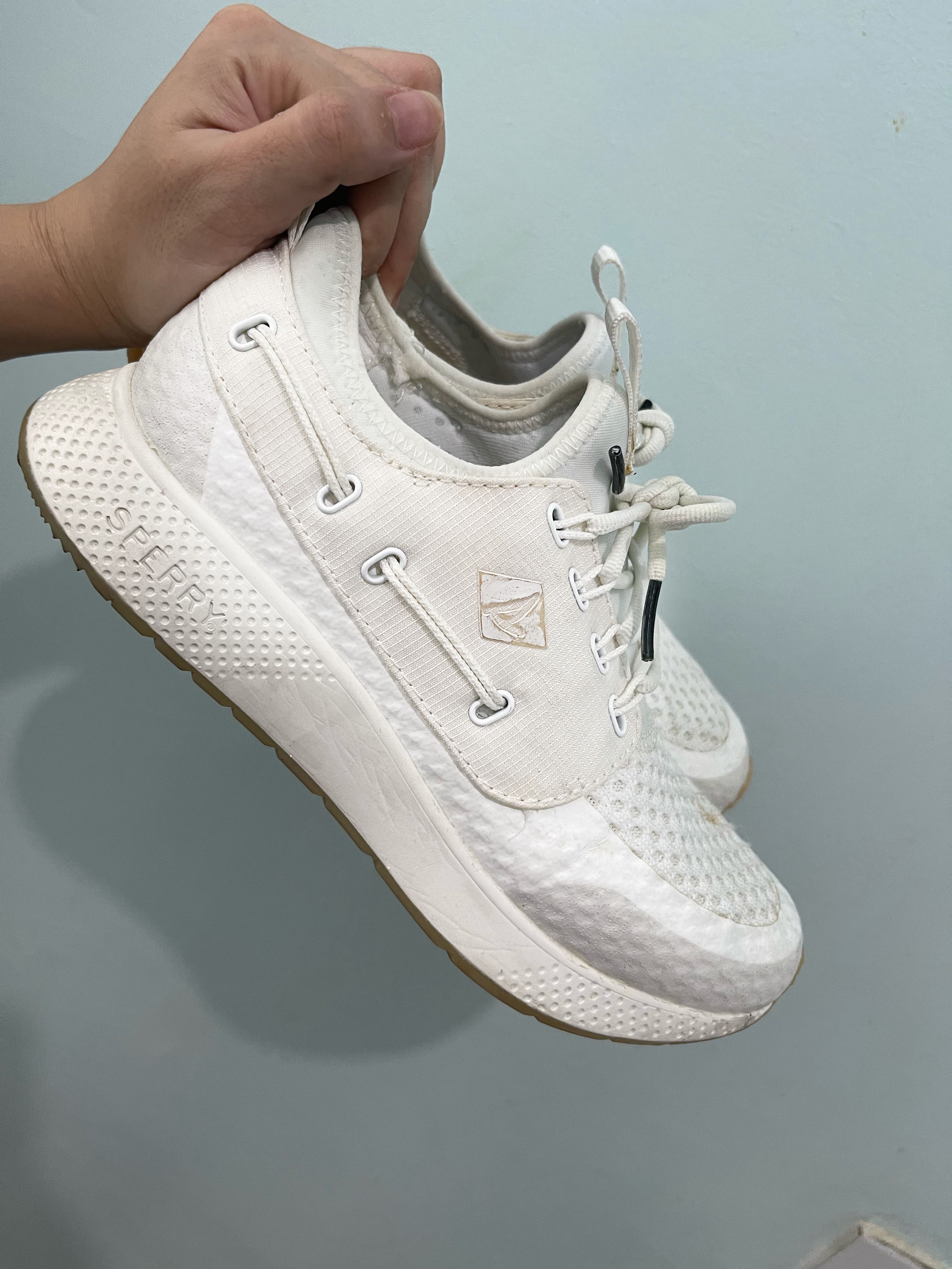 Original Sperry White shoes with box, Women's Fashion, Footwear ...