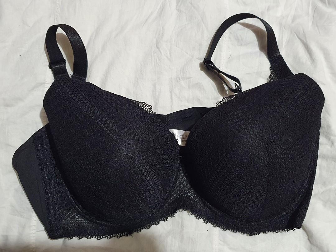 Pierre Cardin Bra, Women's Fashion, Undergarments & Loungewear on Carousell