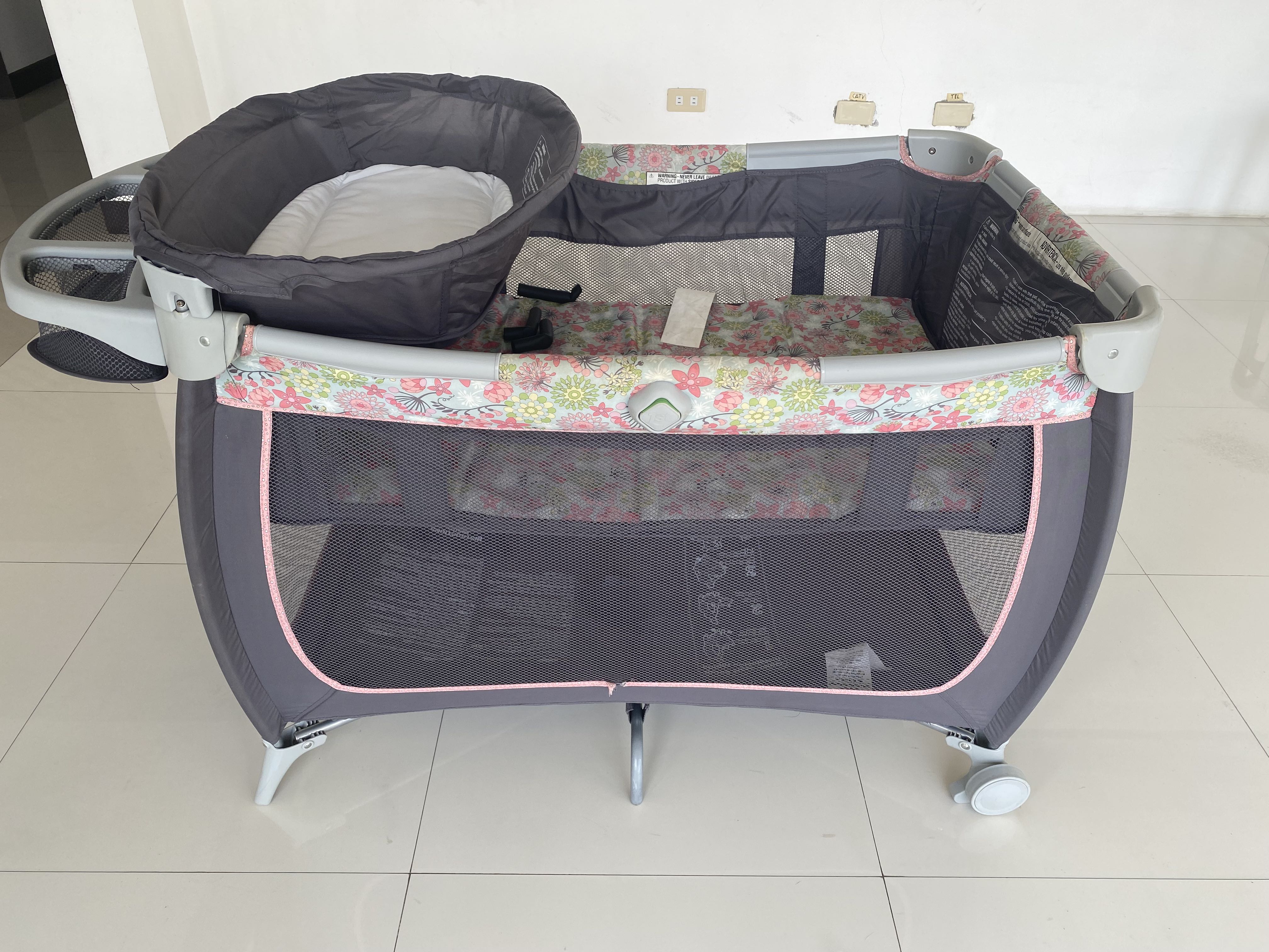 Safety 1st Pack and Play, Babies & Kids, Baby Nursery & Kids Furniture ...