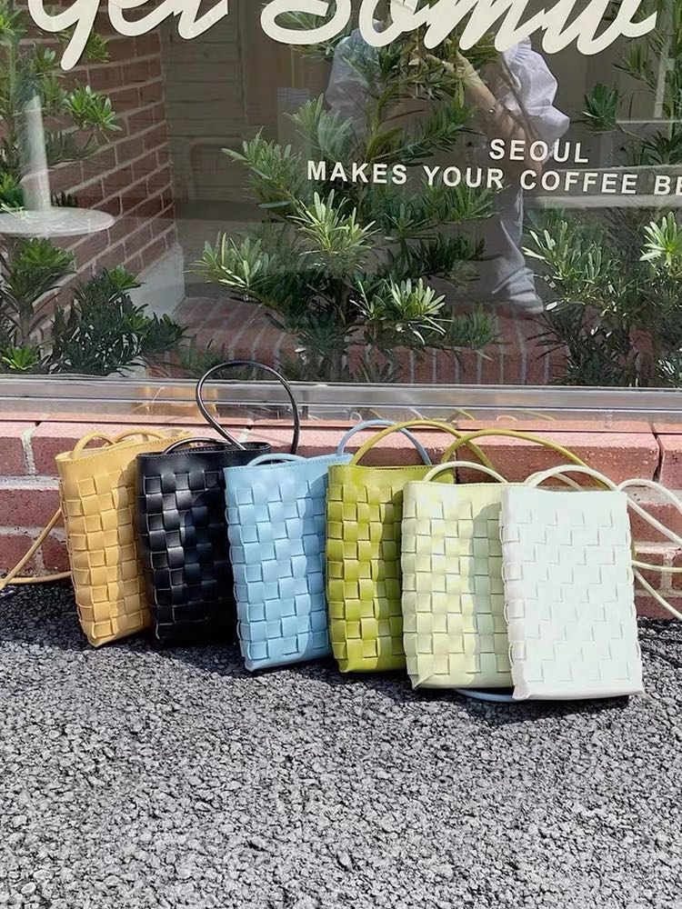 Sandra Sophisticated Weave Sling Bag, Women's Fashion, Bags & Wallets ...