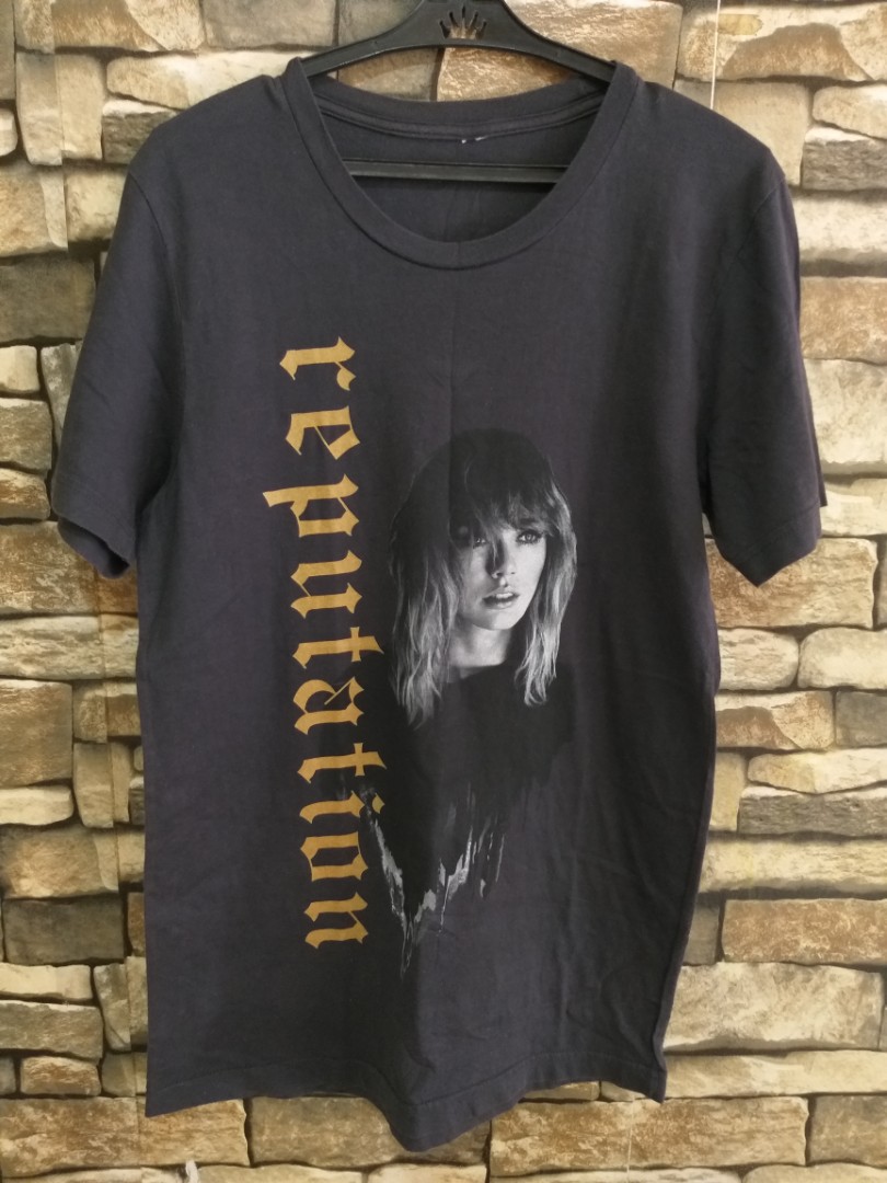Taylor swift (reputation tour shirt ), Men's Fashion, Tops & Sets ...