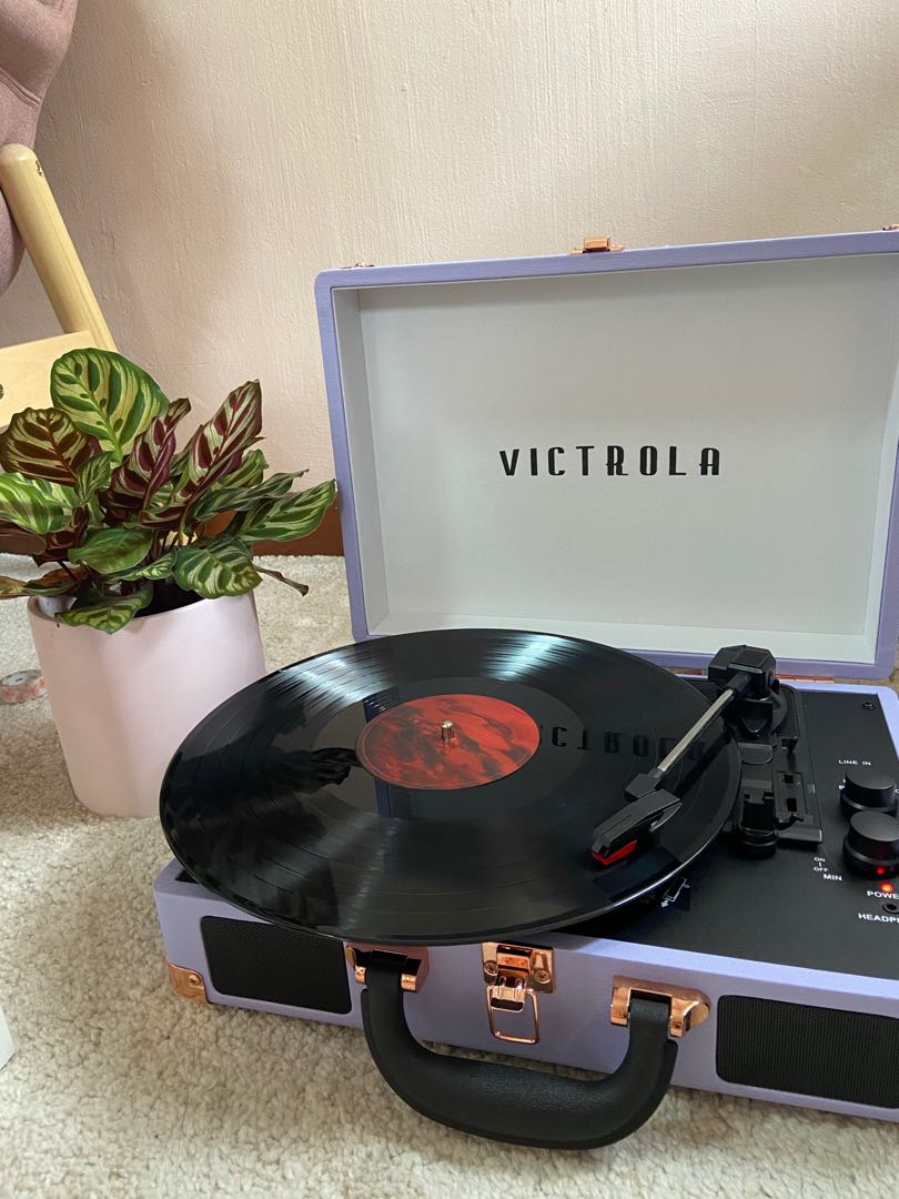 Victrola Vintage 3-Speed Bluetooth Portable Record Player with Built-in ...