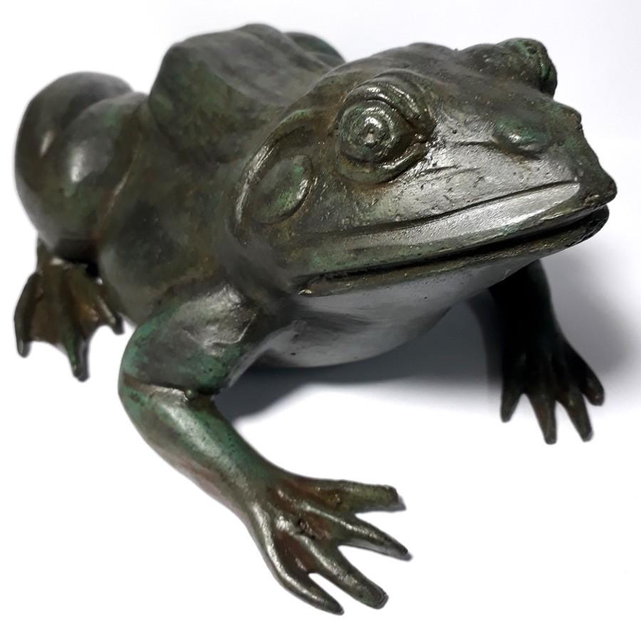 Vintage Humongous Solid Brass Frog, Hobbies & Toys, Collectibles ...