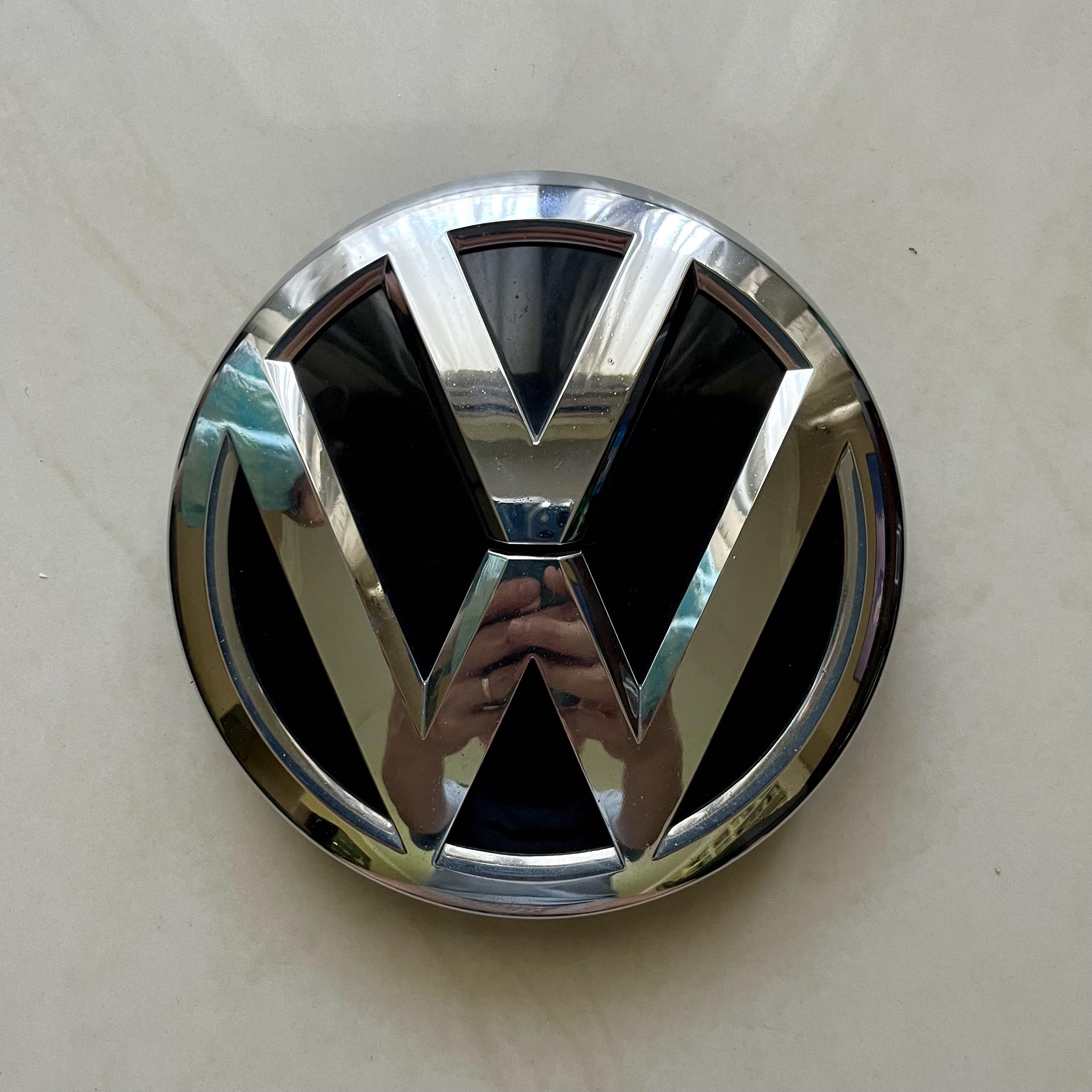 VW Emblem for Front Main Grille Assembly Chrome (3GO 853 600), Auto ...
