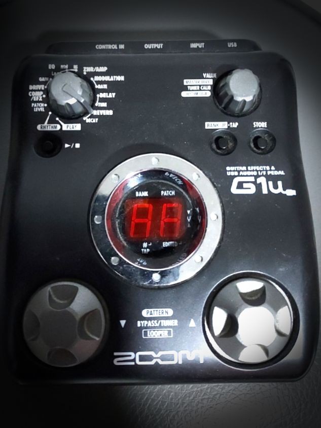 Zoom G1u Guitar Multi Efx cum USB Audio Interface, Hobbies & Toys ...