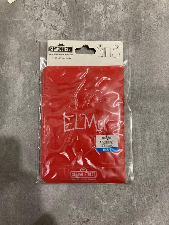 全新 新加坡環球影城 芝麻街 卡套 Universal Studios Singapore Elmo Passport Holder, 女裝 ...