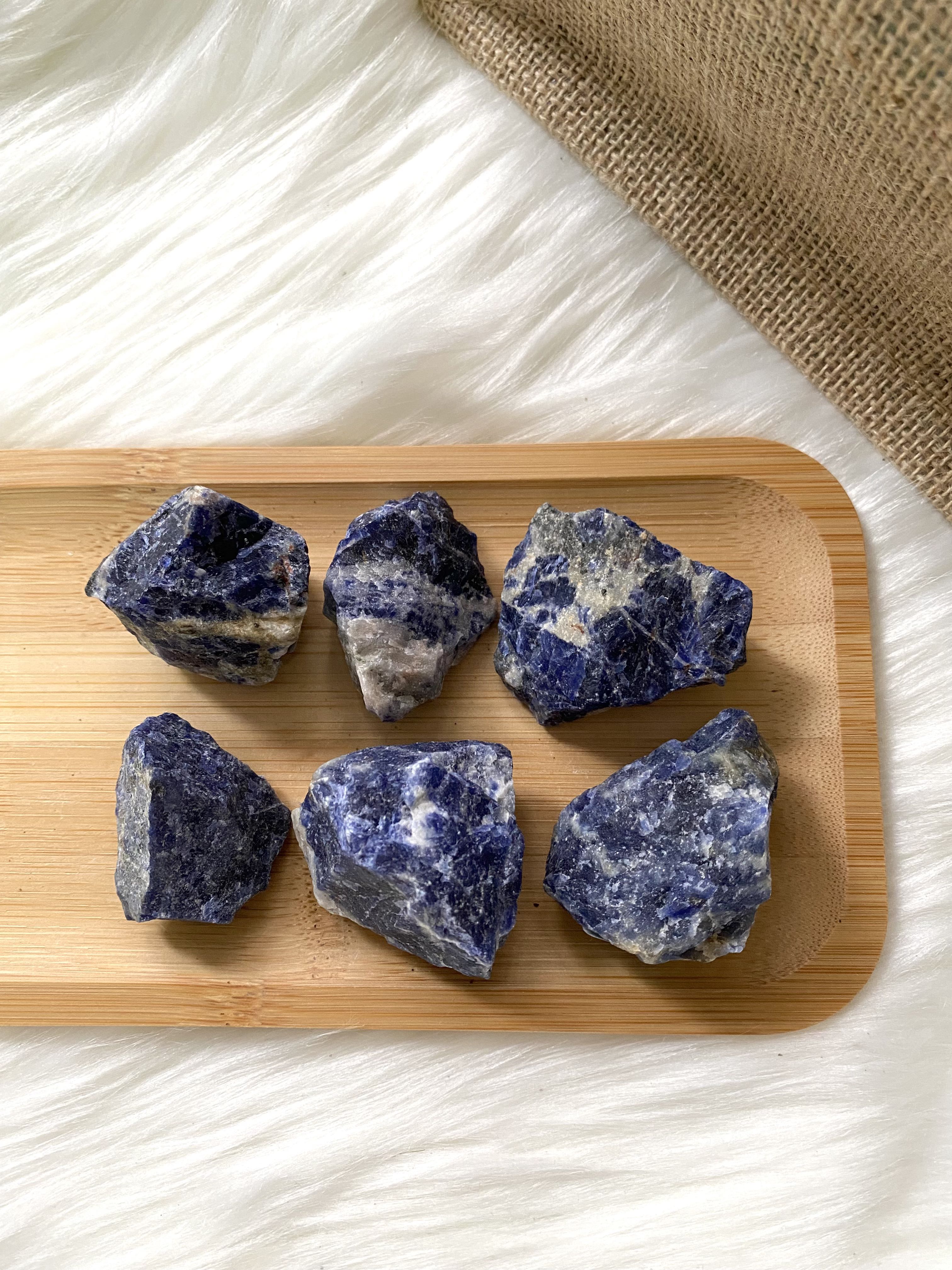 SG READY STOCK Sodalite Raw Chunk, Women's Fashion, Jewelry ...