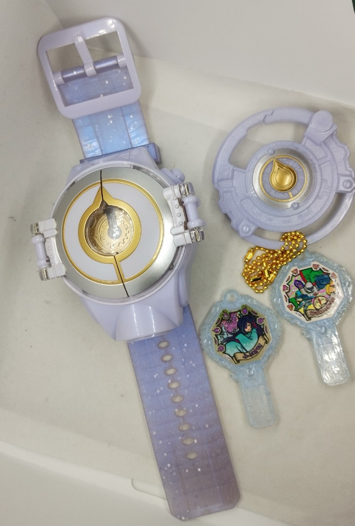 Bandai - Yo-Kai Watch - DX Yokai Watch Elder + Yokai Keystones on Carousell