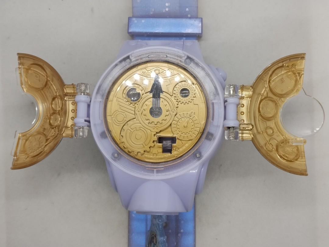 Bandai - Yo-Kai Watch - DX Yokai Watch Elder + Yokai Keystones on Carousell