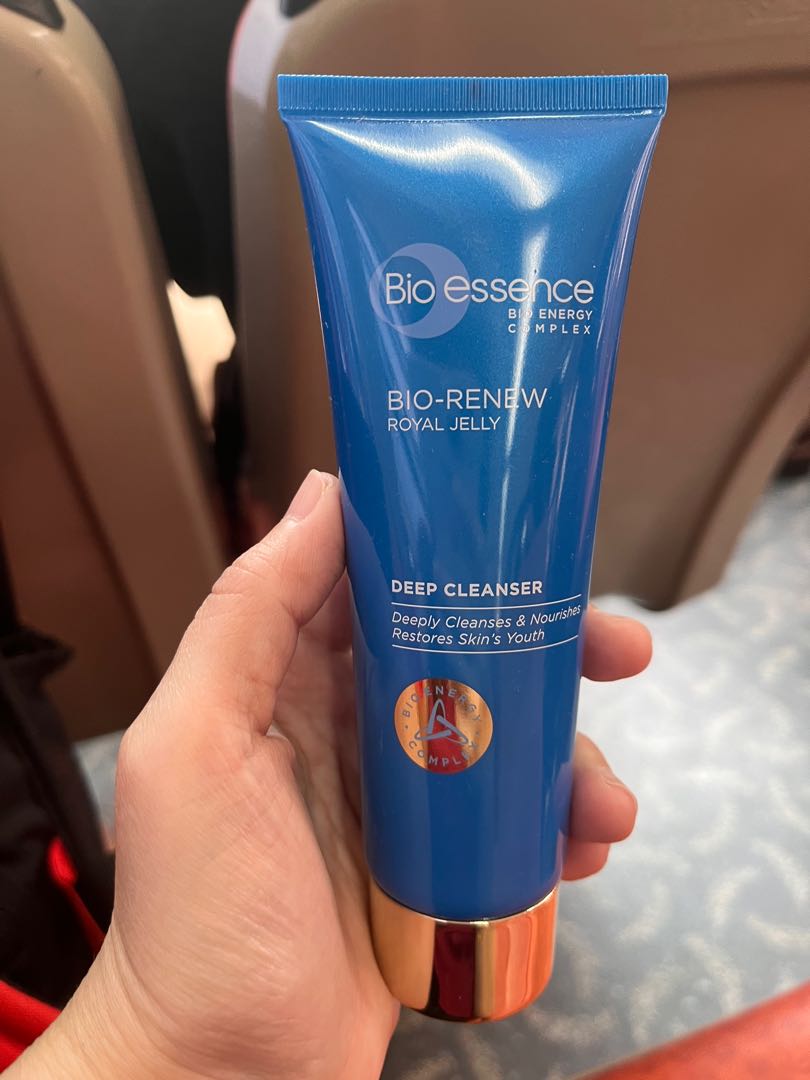 BIO ESSENCE Bio-Renew Deep Cleanser 100g, Beauty & Personal Care, Face ...