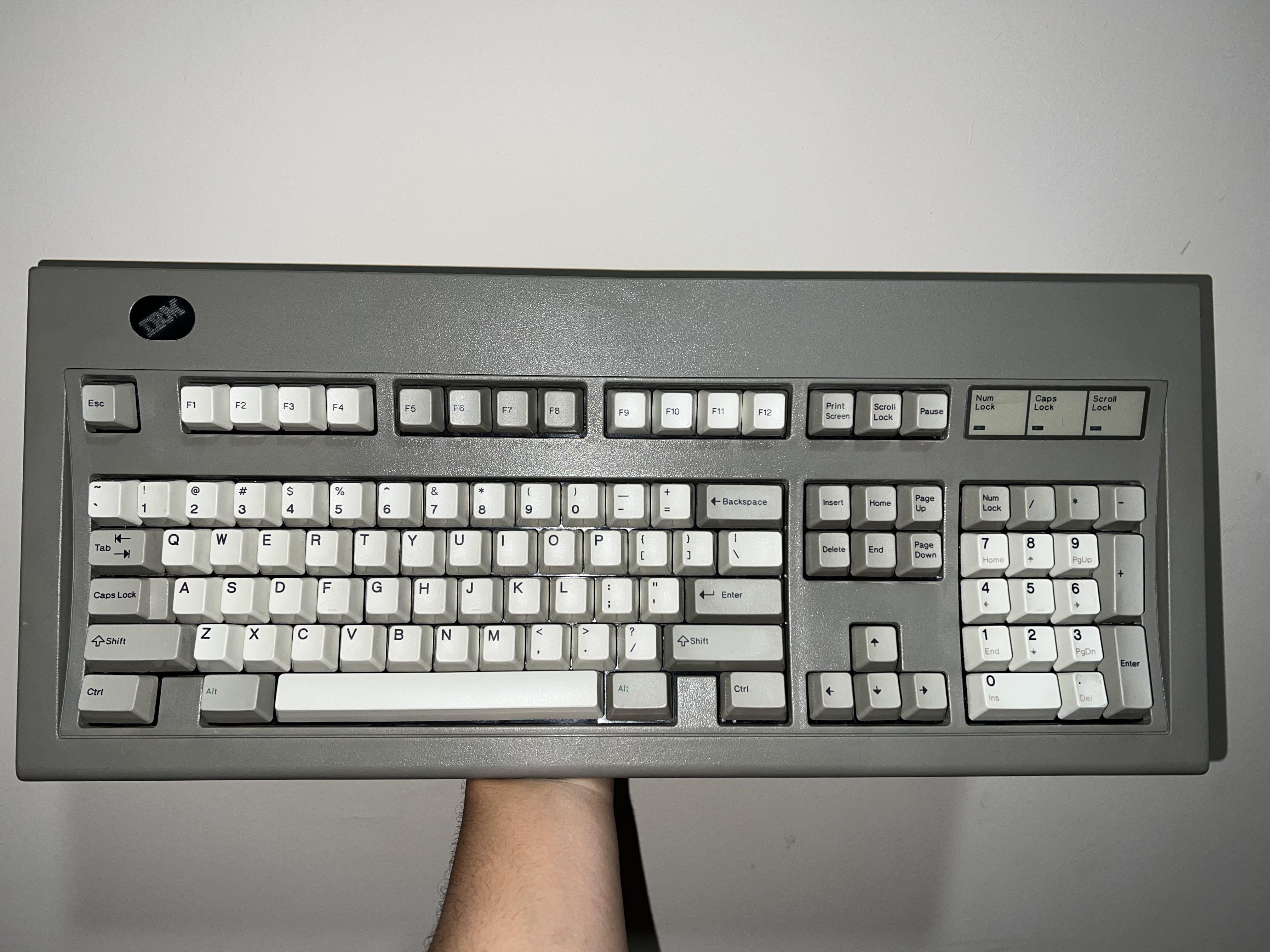 Industrial Grey IBM Model M 1390653 12/12/94 Black Oval Badge Bolt ...