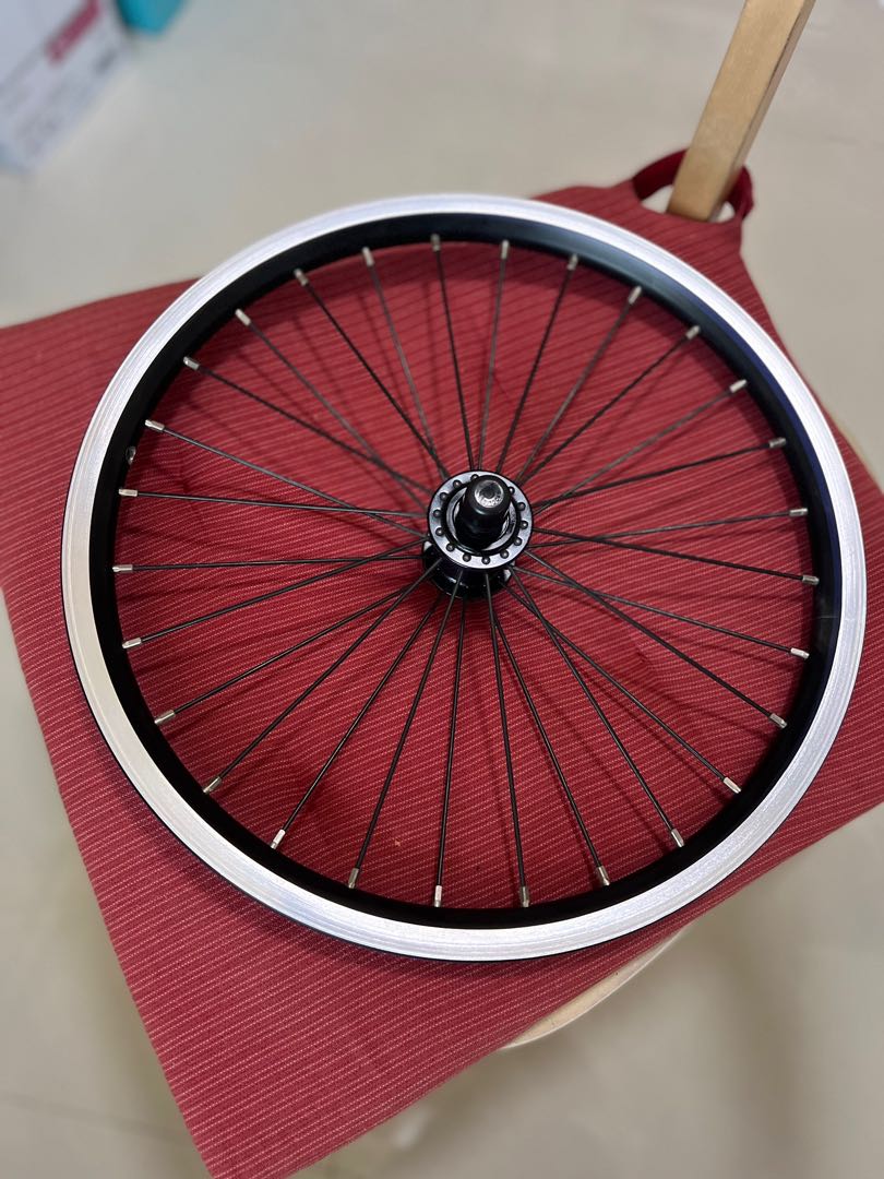 Brompton Front Wheel BE, Sports Equipment, Bicycles & Parts, Parts ...