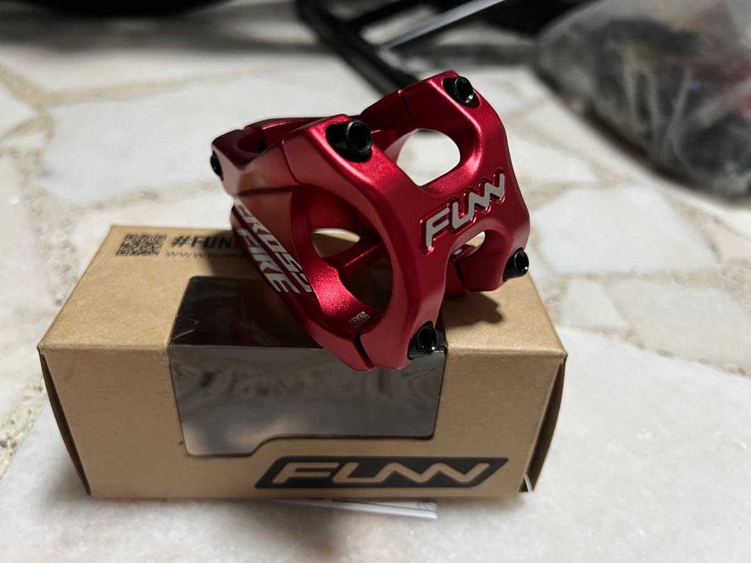 Funn crossfire stem 35mm, Sports Equipment, Bicycles & Parts, Parts ...