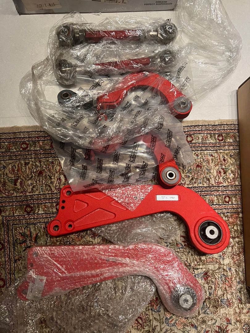 Golf mk7 / 7.5 rear camber kit, Car Accessories, Accessories on Carousell