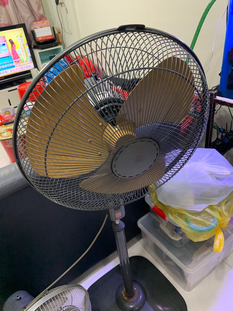 KDK Stand Fan, Furniture & Home Living, Lighting & Fans, Fans on Carousell
