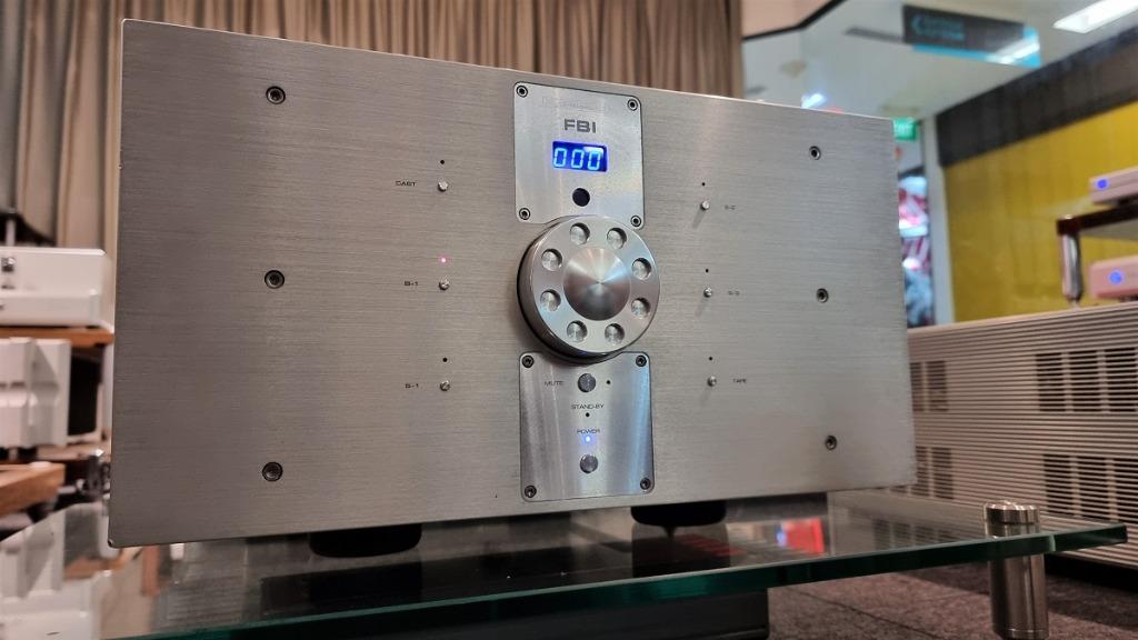 Krell FBI Integrated Amplifier, Audio, Soundbars, Speakers & Amplifiers ...