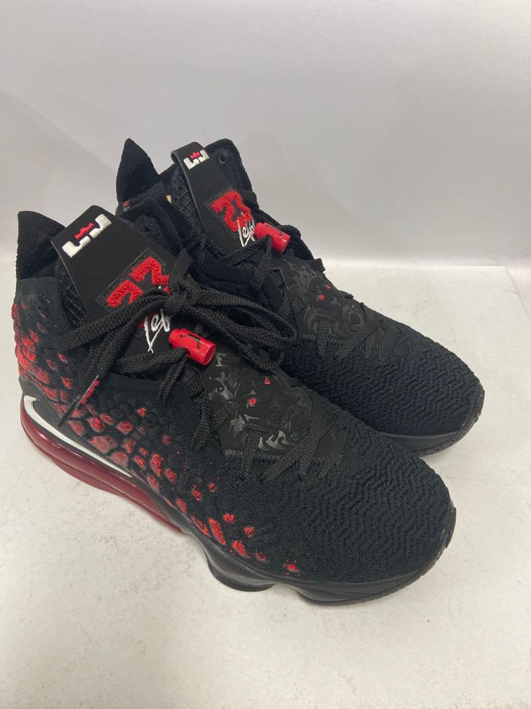 Lebron xvii infrared, Men's Fashion, Footwear, Sneakers on Carousell