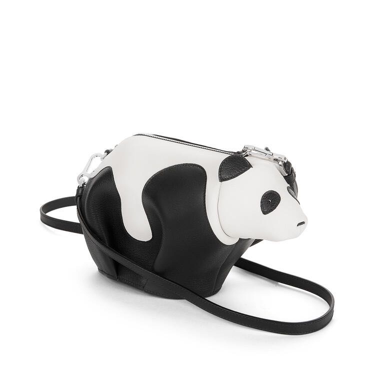 Loewe Panda bag, 名牌, 手袋及銀包 - Carousell