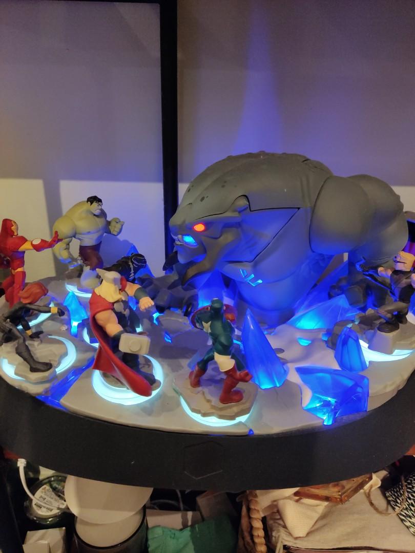 Marvel Avengers Limited Edition Disney Infinity Base, Hobbies & Toys ...