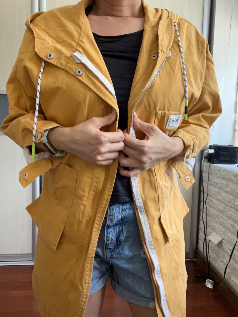 Mustard yellow parka, Women's Fashion, Coats, Jackets and Outerwear on ...