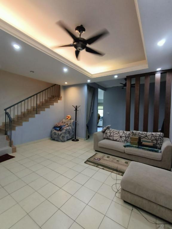 Nice Landed Unit|Double Storey (Intermediate) @ Taman Arked, Dengkil ...