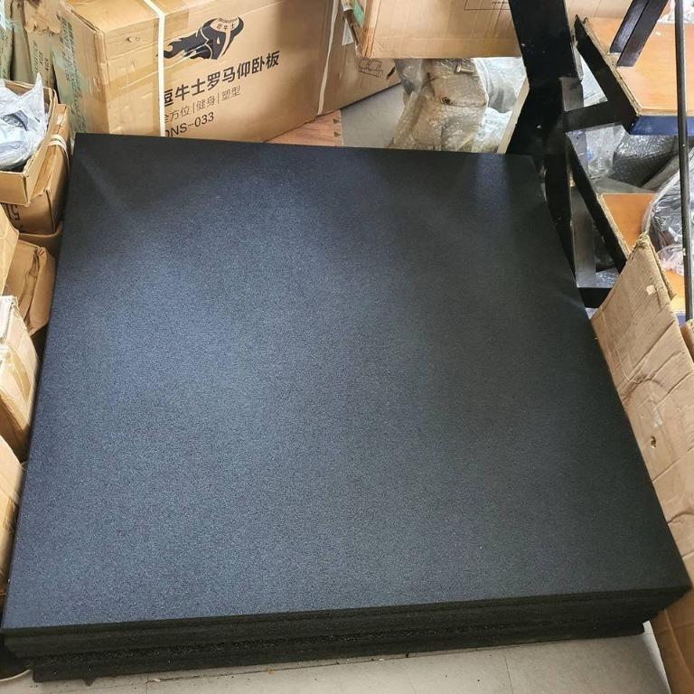 Pure Rubber Mat 1mx1mx25mm High Density Mat, Sports Equipment, Exercise ...