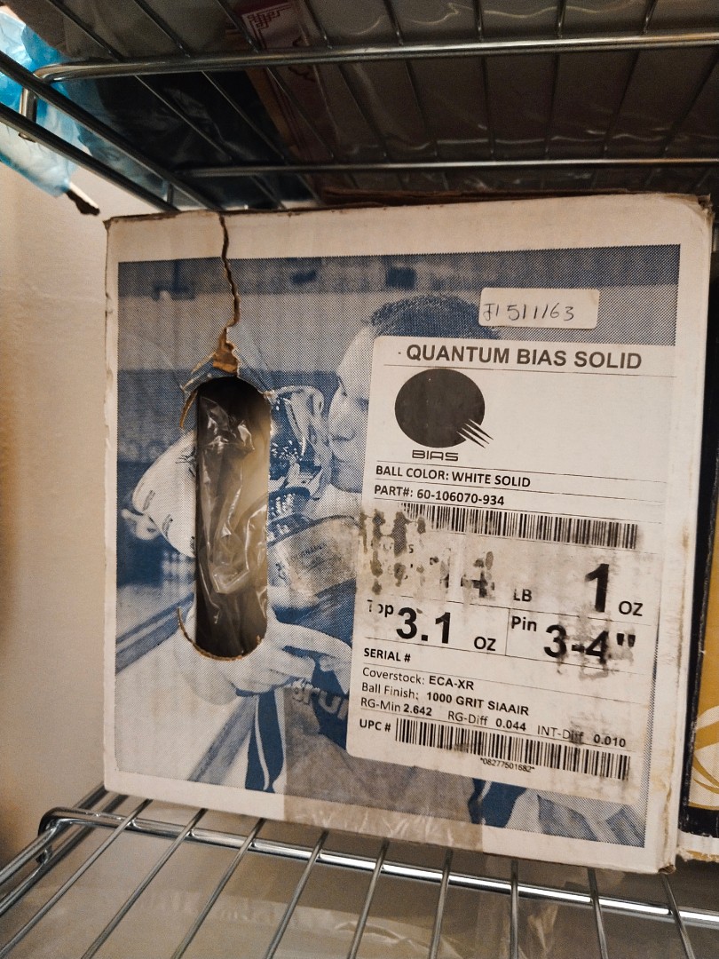 Quantum Bias (White) Bowling Ball, Sports Equipment, Sports & Games ...