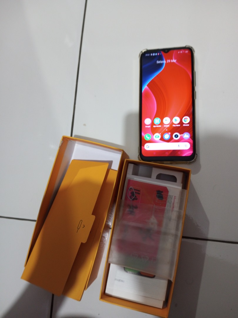 Realme c11, Telepon Seluler & Tablet, Ponsel Android, Lainnya di Carousell