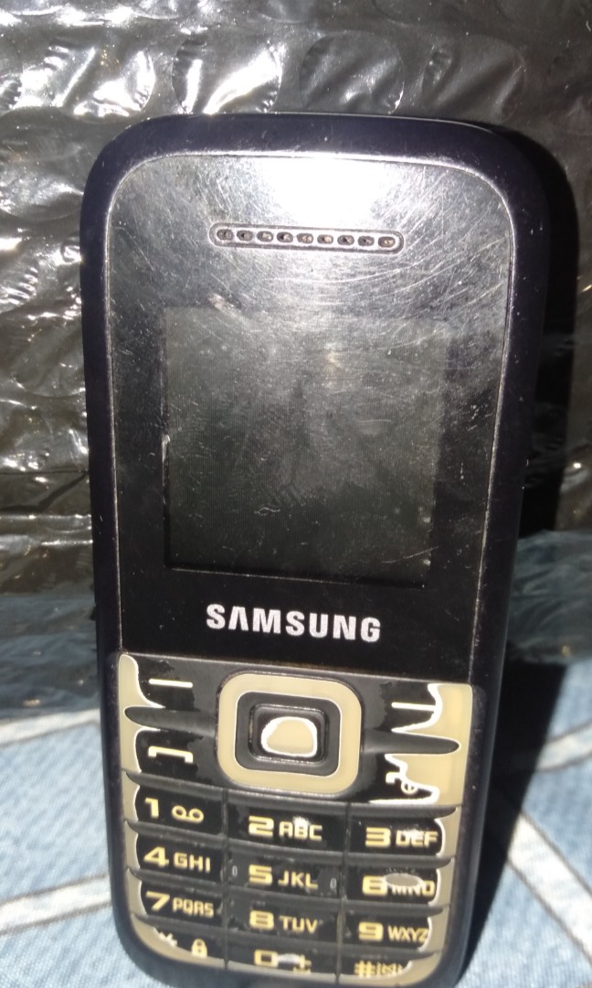 Samsung Keypad Phone Preloved, Mobile Phones & Gadgets, Mobile Phones ...