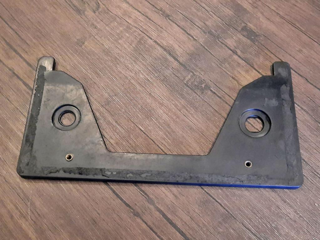 BMW M3 CRT E46 E60 E61 E90 F07 F11 Licence Plate Holder 51188253016 ...