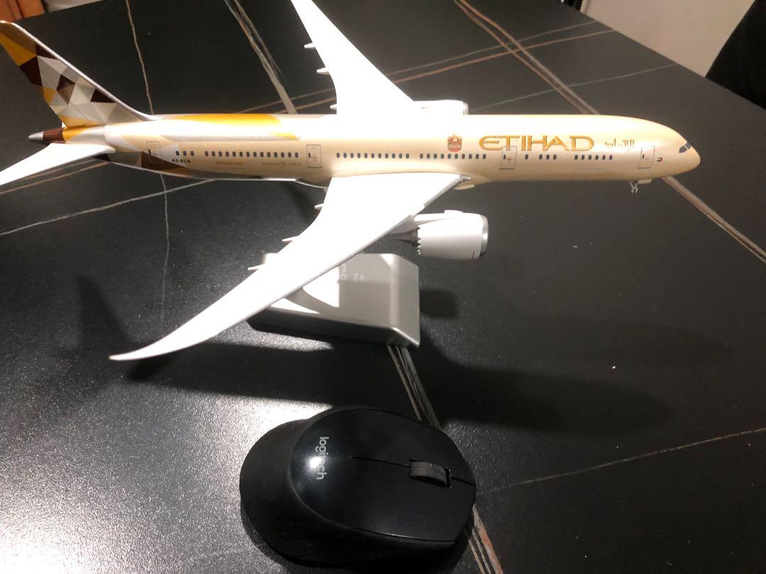 Etihad plane model for sale, Hobbies & Toys, Toys & Games on Carousell