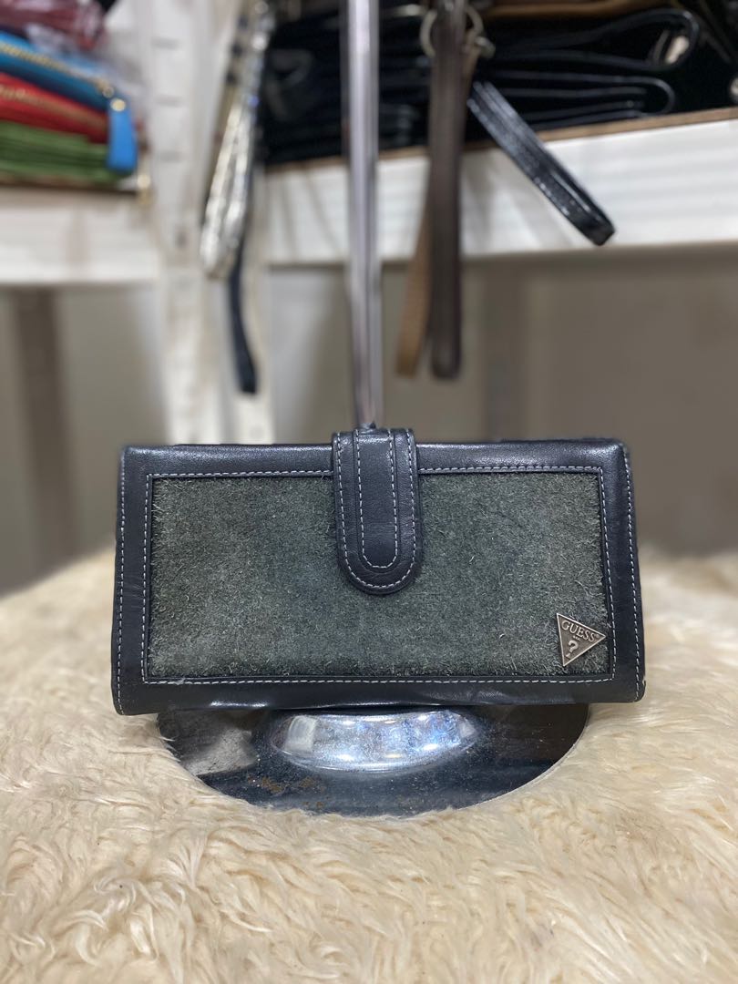 Guess Long Wallet Cardholder, Women's Fashion, Bags & Wallets, Wallets ...