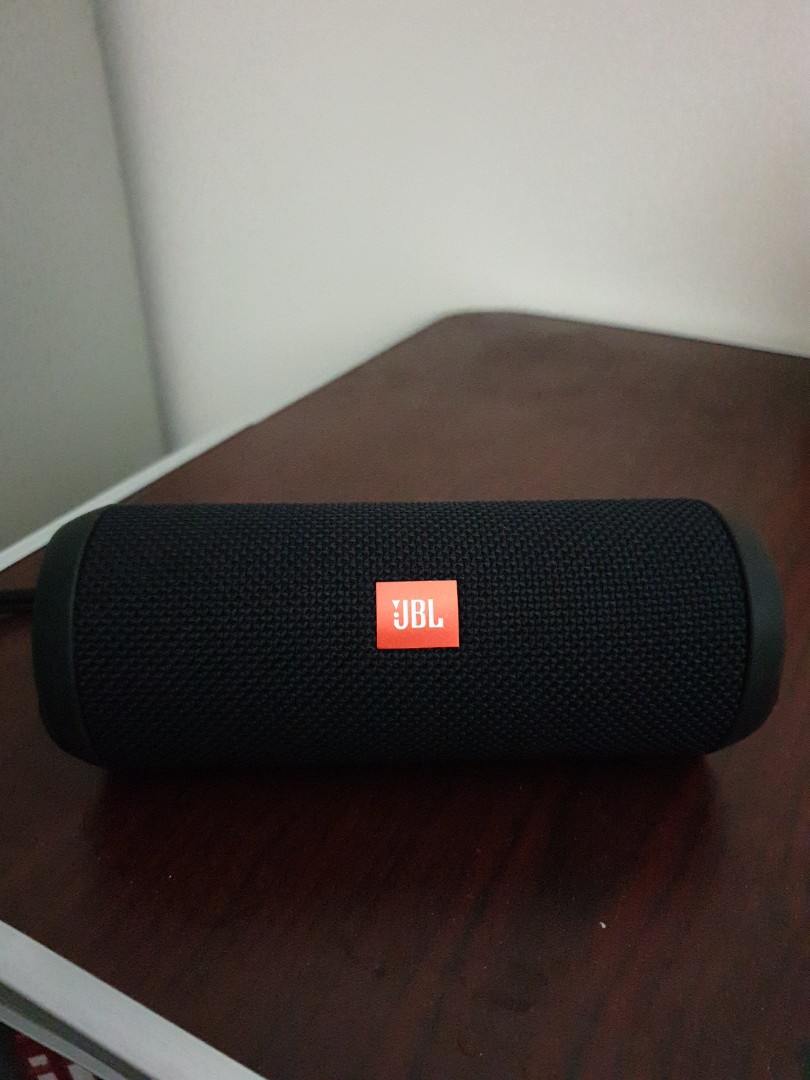 JBL flip3 Se, Audio, Soundbars, Speakers & Amplifiers on Carousell