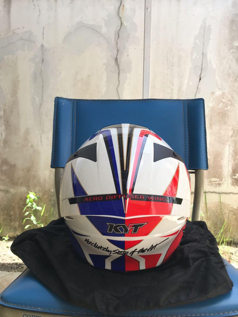 Kyt tt course ttc grand prix red blue, Motor di Carousell