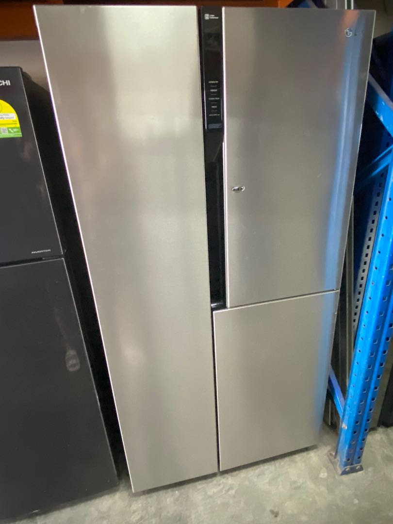 LG 3Ticks Door in Door Linear Compressor Side by Side Fridge, 626L, TV ...