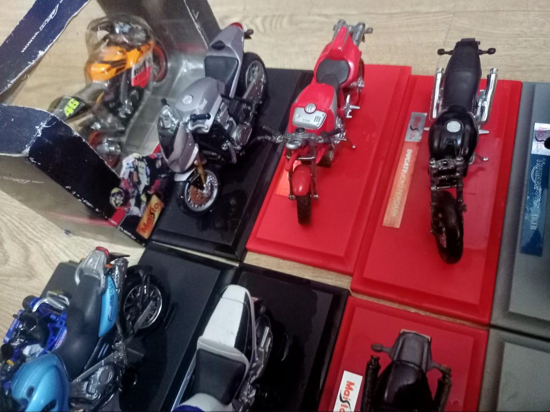 Maisto motor motorcycle toy collection display set, Hobbies & Toys ...